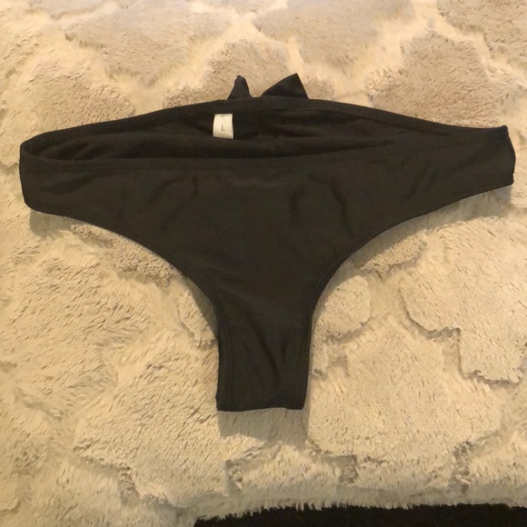 Swim | Cheeky Ruched Bow Bikini Bottoms | Poshmark